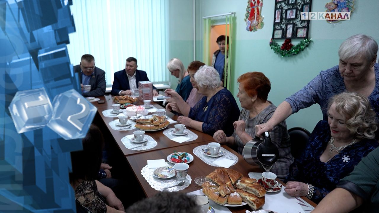 В городском совете ветеранов состоялась встреча главы города и активистов первичных ветеранских орга