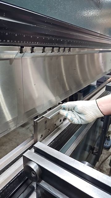 Гибка кронштейна. Модульный этап №3. ЛАЗРЕЗ