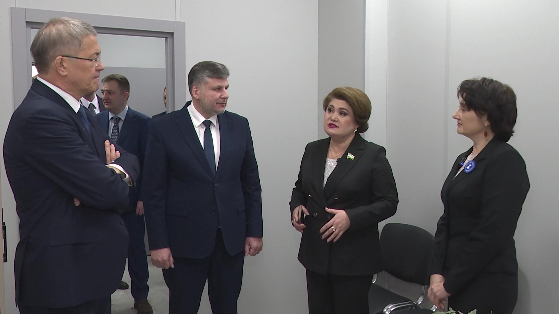 Аскинский район. Поликлиника, врачебная амбулатория. Уфа. «Защитники Отечества». Декабрь 2025 г.