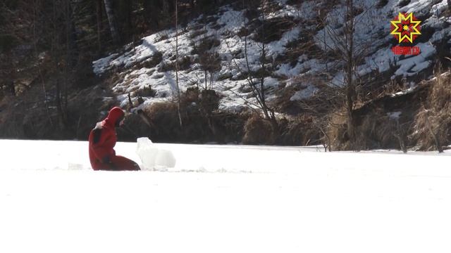 В Заволжье 75-летний рыбак провалился под лед и погиб