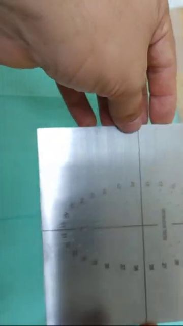 Шаблон  разметки зубов  рабердама .Нержавеющяя сталь. Зубной ряд взрослый и детский.