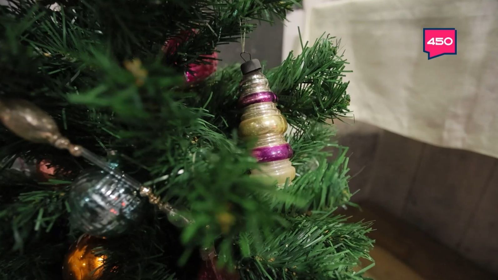 История елочных игрушек, или Символы эпохи в миниатюре. Территория Тольятти