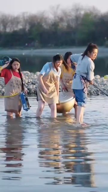 ЧЕТЫРЕ СЕСТРЫ 🌺