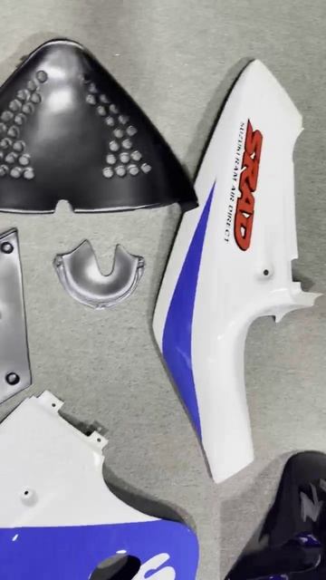 г. Москва Suzuki GSXR600/750 1997-2000 ||| мотопластик.рф