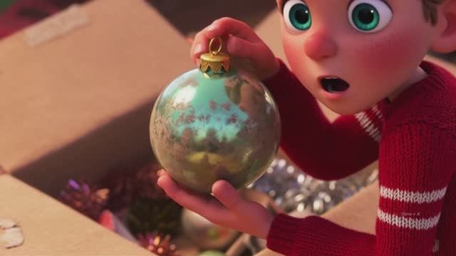 «Сердце стеклянного шара» | Новогодняя притча. Что скрывает царапина на старом ёлочном шаре?