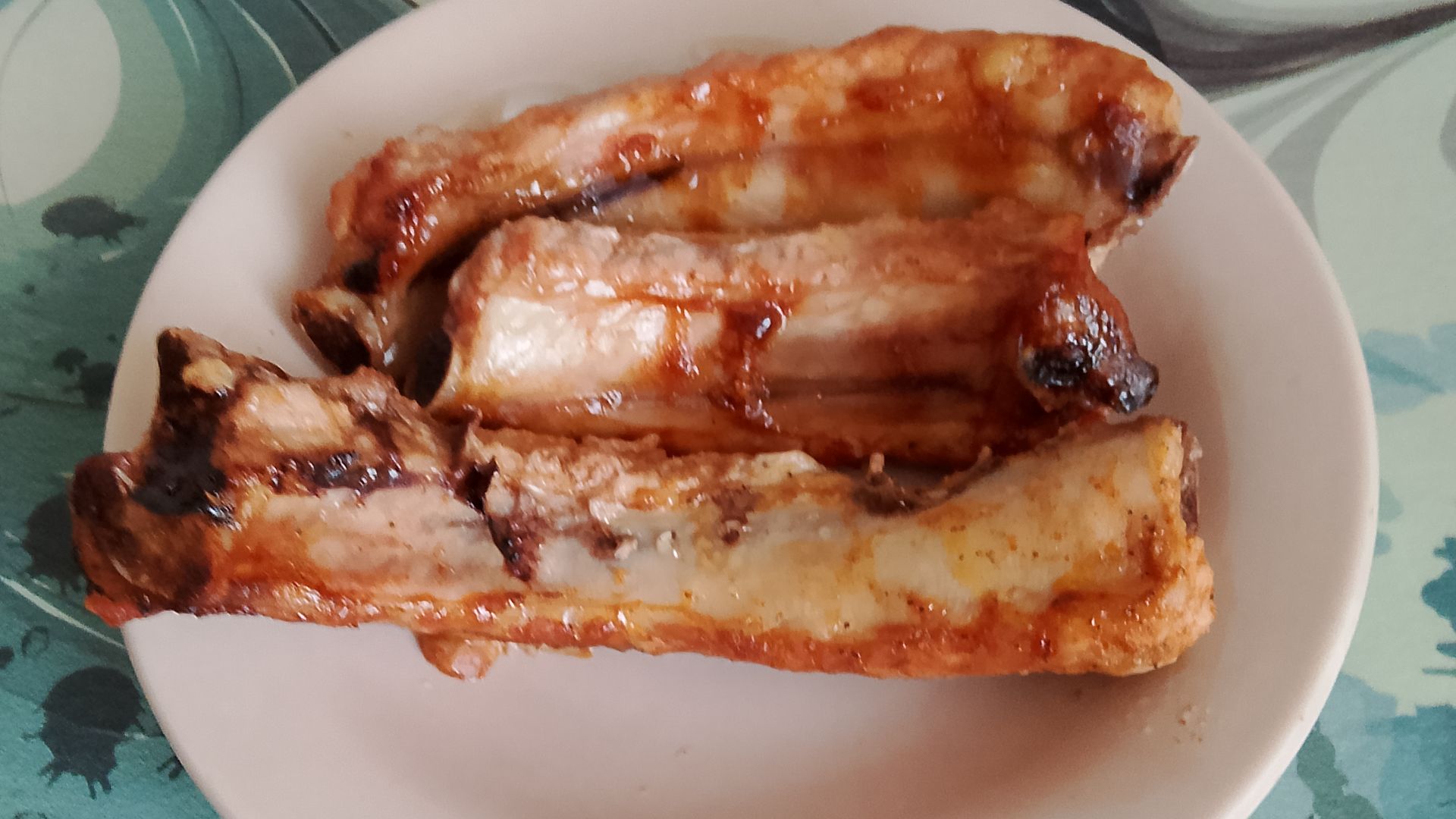 Свиные рёбрышки в духовке.