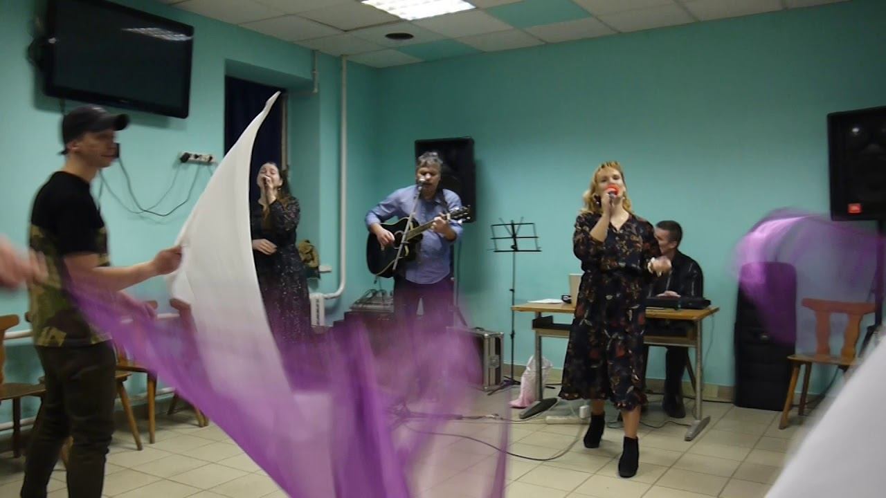 Группа "Софония" в реаб.центре "Утренняя Звезда" блок песен
