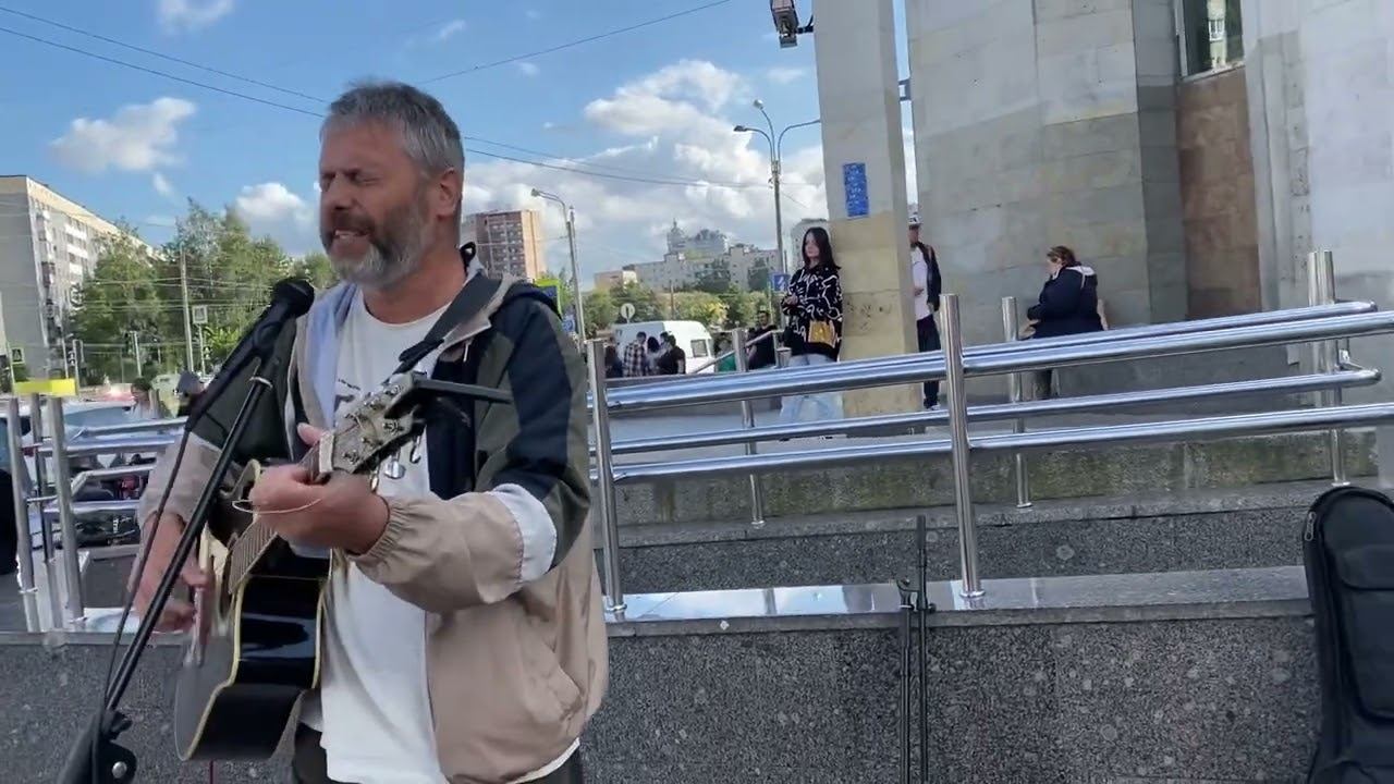 Репортаж уличного служения у ст. М. Пр. Просвещения