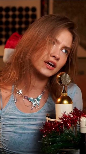 Праздник к нам приходит поёт Саша Квашеная