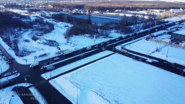 Магистраль Центральная в районе пересечения с Ракит. шоссе / город Самара / Russia