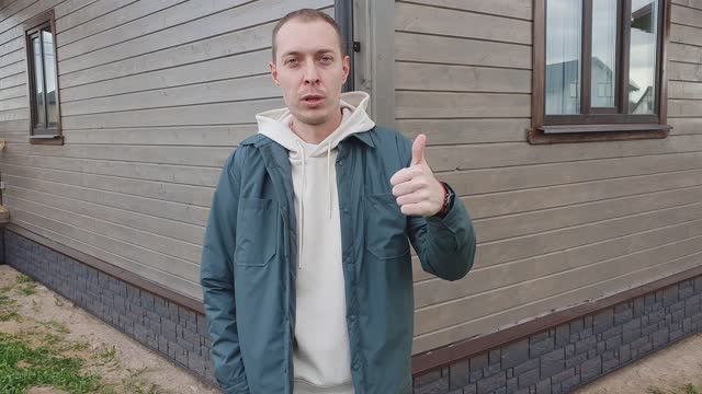 Отзывы заказчиков о фасадной отделки цоколя фундамента каркасного дома фасадными панелями, облицовка