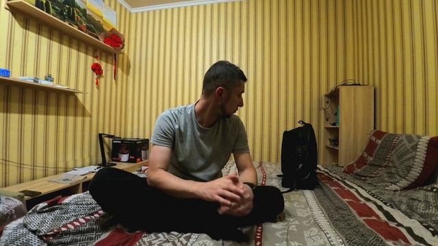 Бессонница ночью не спится 🛏️ Подарки от женщин распаковка 📦 Тяжёлый день первый снег в Ялте 2026