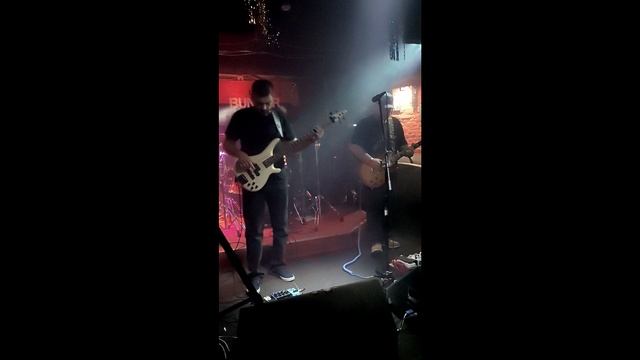 Море и дельфин -  (der Bunker bar)