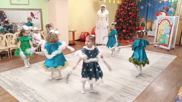 гр 11 елочки