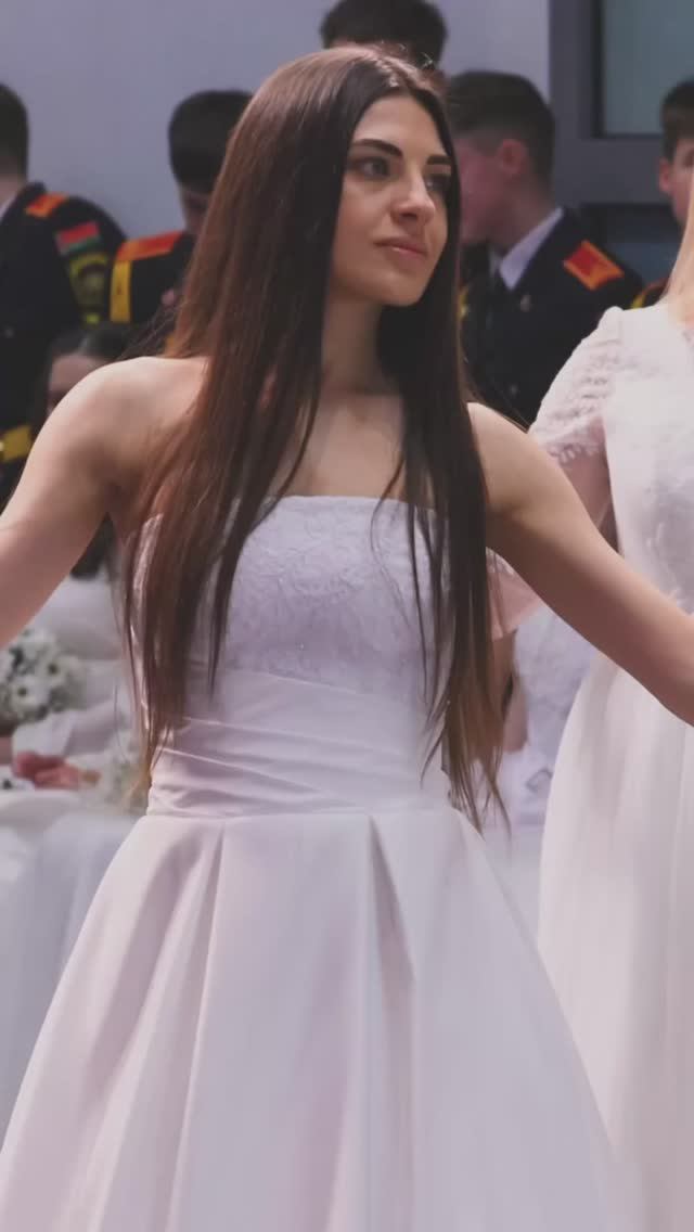 НОВОГОДНИЙ БАЛ в Национальной школе красоты🎀