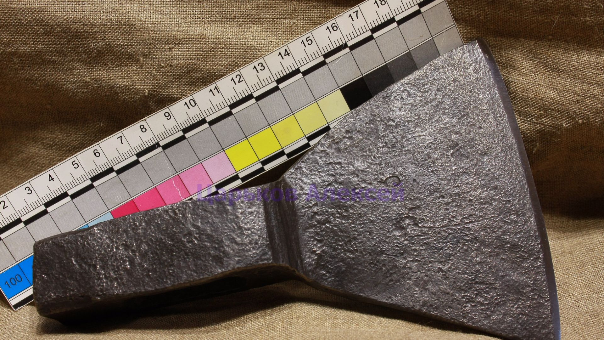 Кровельный топорик средний №3 старинный