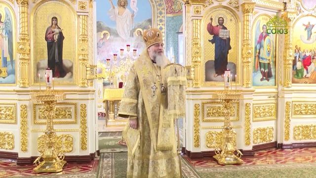 Божественная литургия в Вознесенском кафедральном соборе Новосибирска