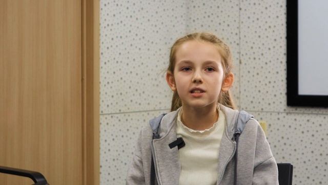 Иванка Фоминых - игра в слова