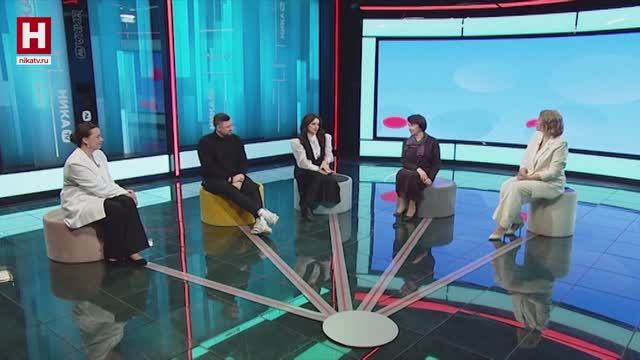 Новогодний стол | ГЛУШЕНКОВА — И ТОЧКА