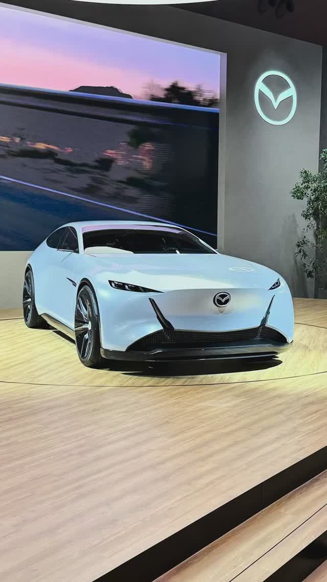 MAZDA + ротор + топливо из водорослей = VISION X-COUPE | Мы на Japan Mobility Show