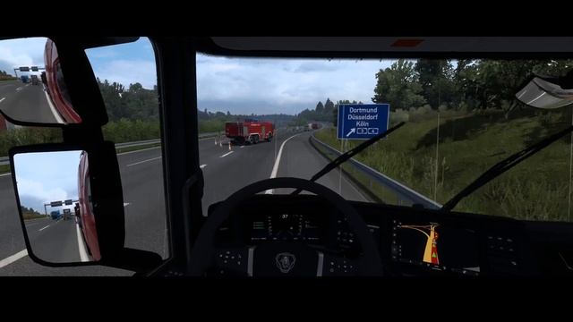 Дорожная фреза из Люксембурга в Германию. Стрим от 29.12.2025