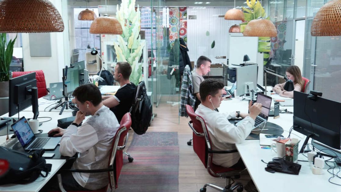 Онищенко порекомендовал россиянам выйти на работу 2 января - смотреть ...