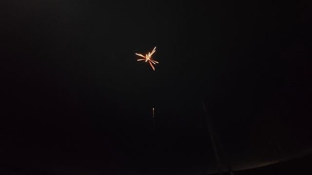 С Наступающим Новым годом, друзья.