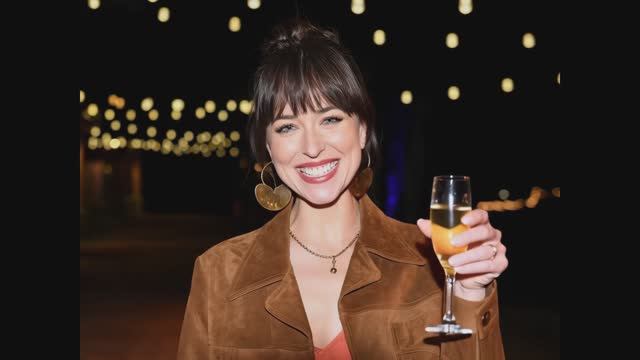 Поздравление С Новым Годом от западных звёзд и политиков!