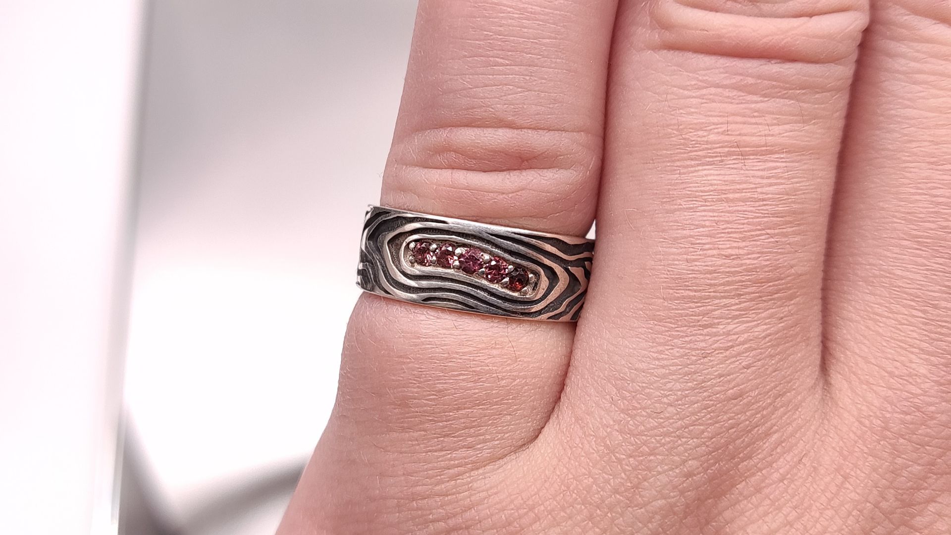 Кольцо «Древо» со Шпинелью. Мьянма