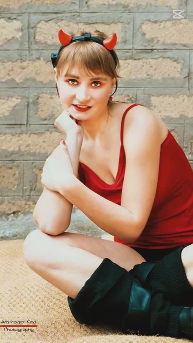 Izabella 14 - Ambrogio King Photography & Styling