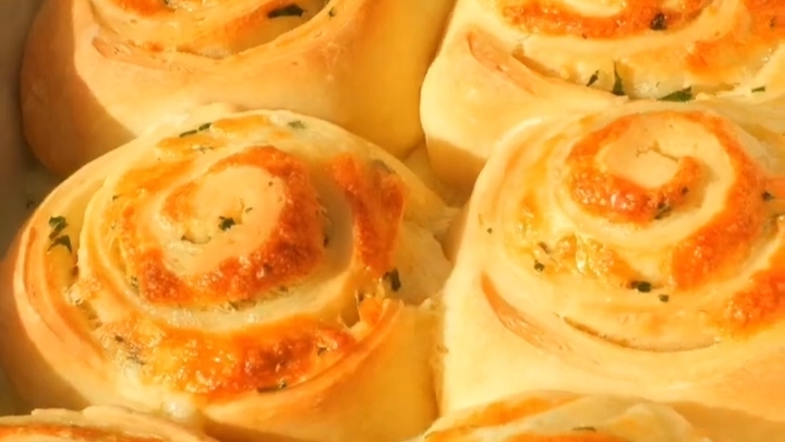 Чесночные БУЛОЧКИ с сыром...🥐🧀😋
