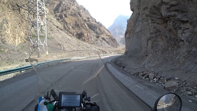 Горные дороги Таджикистана