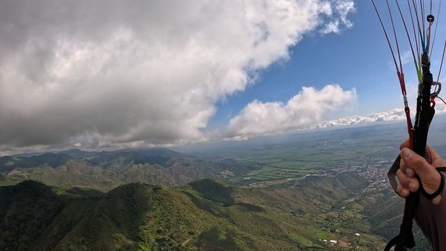 Полеты на параплане,Колумбия,29.12.2025,ч.3