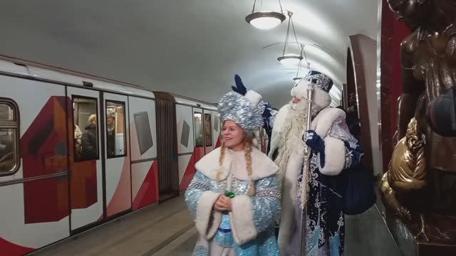 Дед МОРОЗ поздравляет!