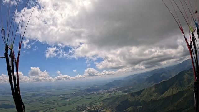 Полеты на параплане,Колумбия,29.12.2025,ч.11