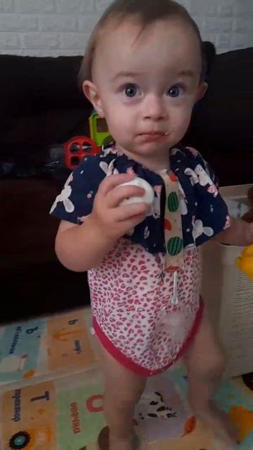 12 мес.,6 дн.Яйцоедение.28 июля 2023.mp4