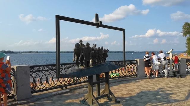 Самара.За один день ,глазами Странствующего кота. Август 2025