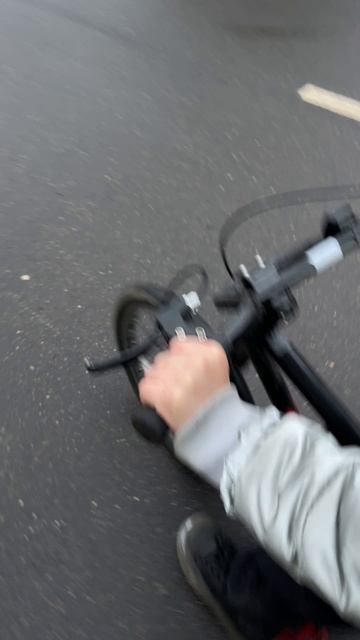 Осваиваем велосипед