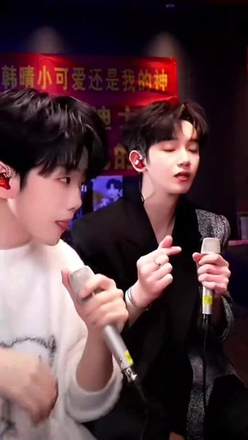 "РАЗБИТОЕ СЕРДЦЕ"  夏小夏 Ся СяоСя - 峰峰疯了 Фэнфэн