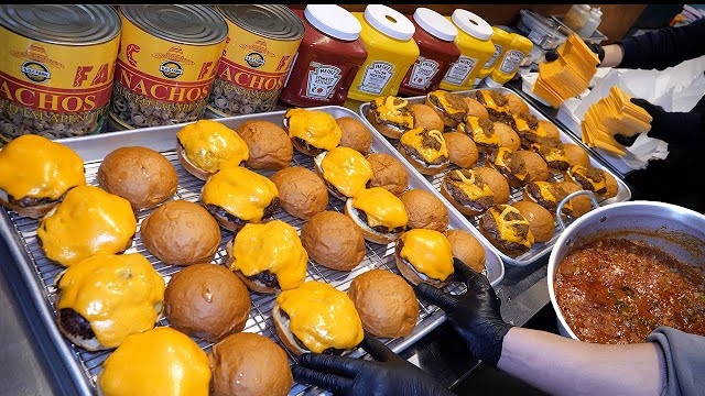 двойной чизбургер из Кореи