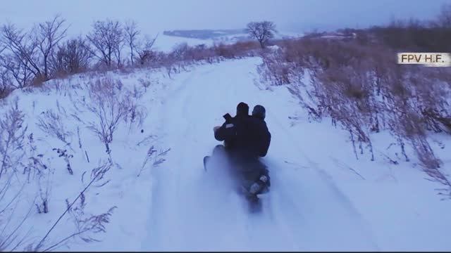 Снег. Ветер. Снегоход. FPV.