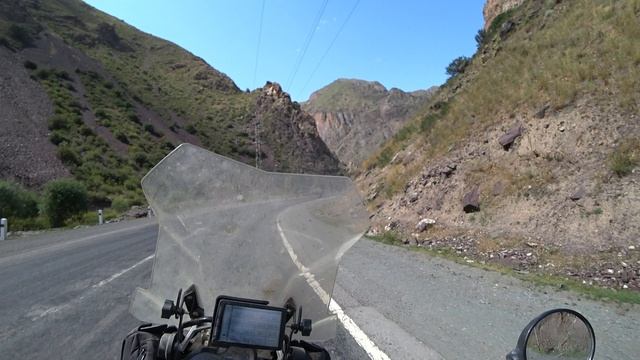 Горная дорога с серпантинами 3