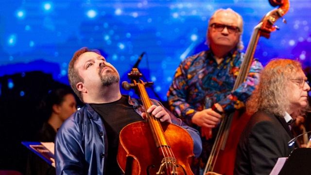 Улыбка Баха - Борислав Струлёв