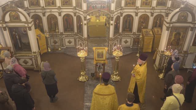 Запись трансляции 3 января 17:00. Всенощное бдение