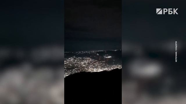 Взрывы и военные вертолеты над Каракасом. Видео