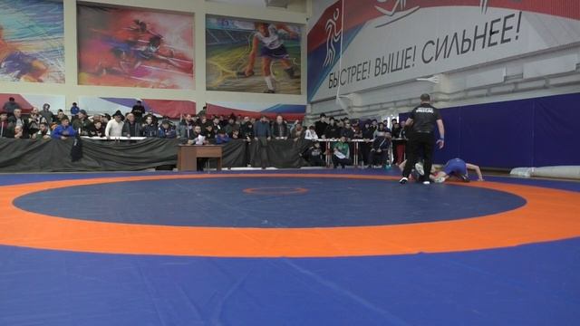 Имран Мазихов (КБР) - Магомед Гусейнов (Дагестан)