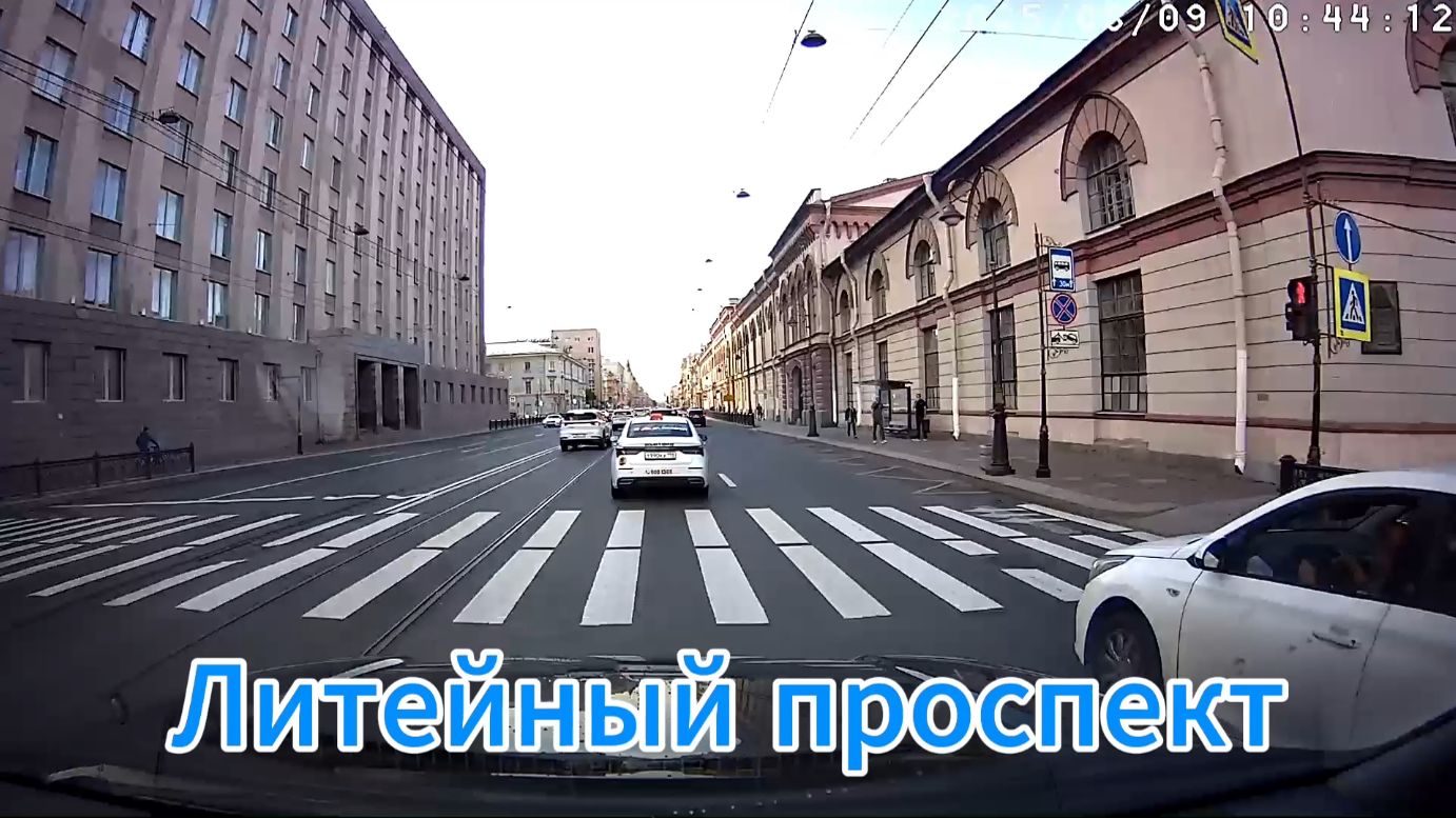 Литейный проспект из окна авто Санкт-Петербург