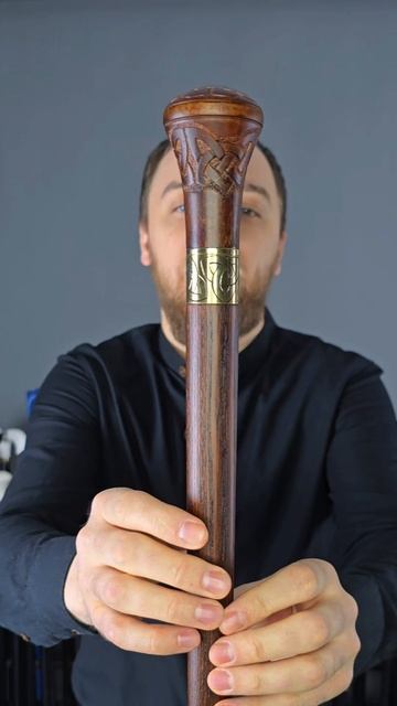 Единственная в своём роде. И законная. Трость Викинг с набалдашником