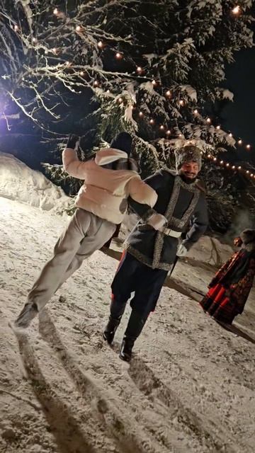 Народные гуляния с казаками