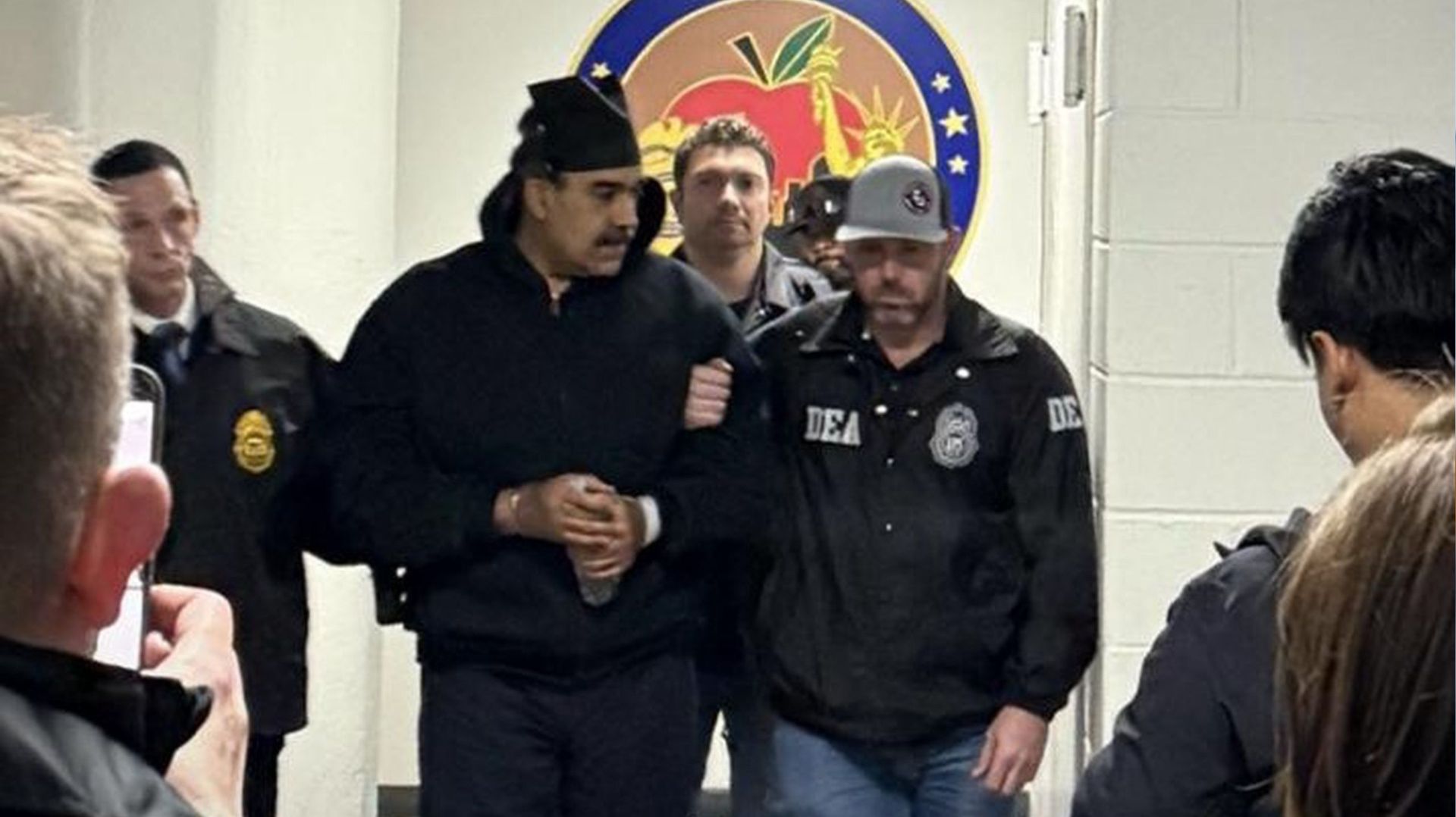 Николас Мадуро доставлен в следственный изолятор в Бруклине